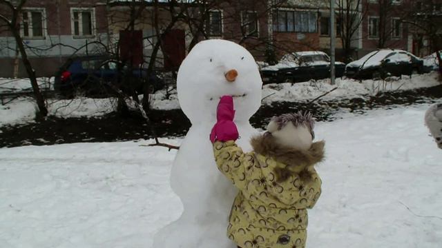 Ксеня - третий год