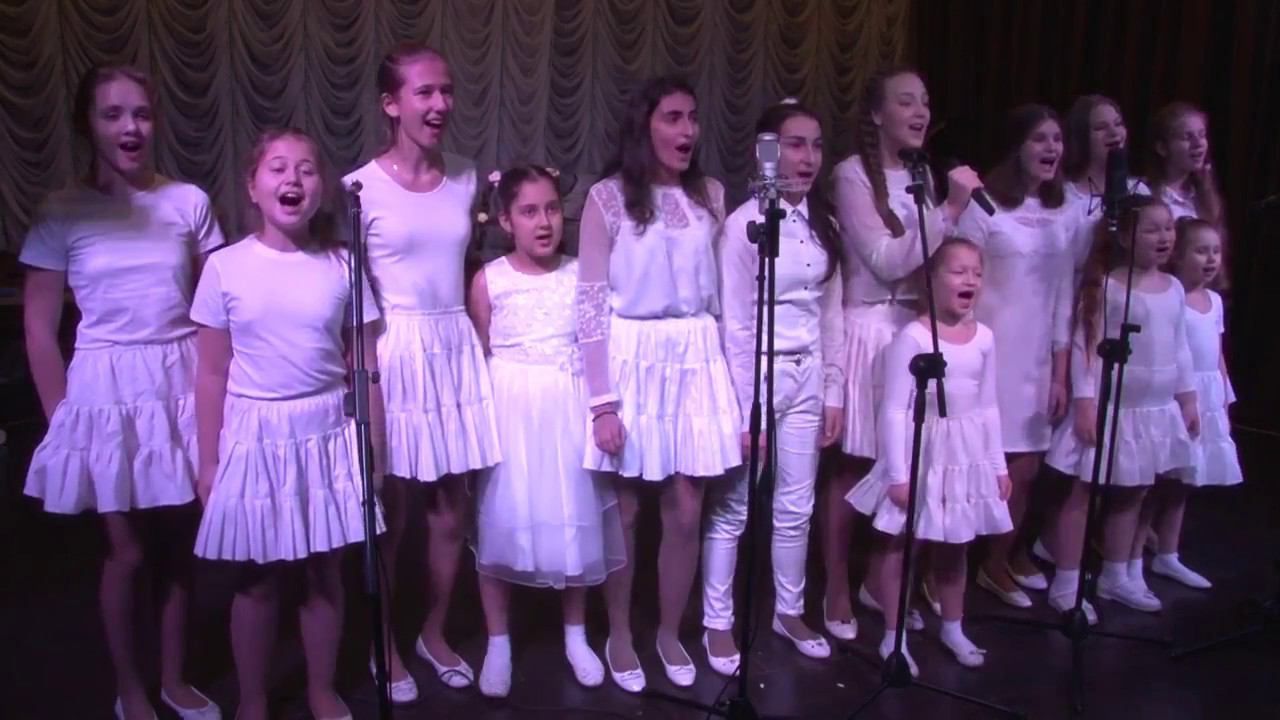 Мамин праздник