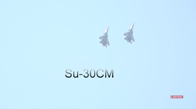 Су-30 СМ под управлением отца и сына Аверьяновых. МАКС 2019