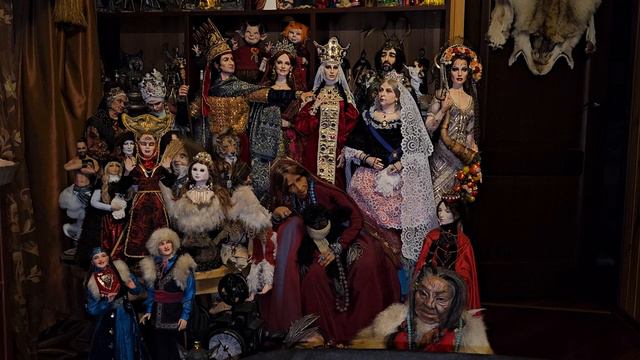 ОКРУЖИТЬ СЕБЯ ЗНАТНЫМИ ДА БОГАТЫМИ ДРУЗЬЯМИ....ДЛЯ ВСЕХ...