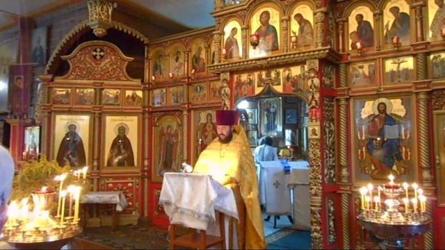 Настоятель храма протоиерей Анатолий Балясин (15.09.2013)