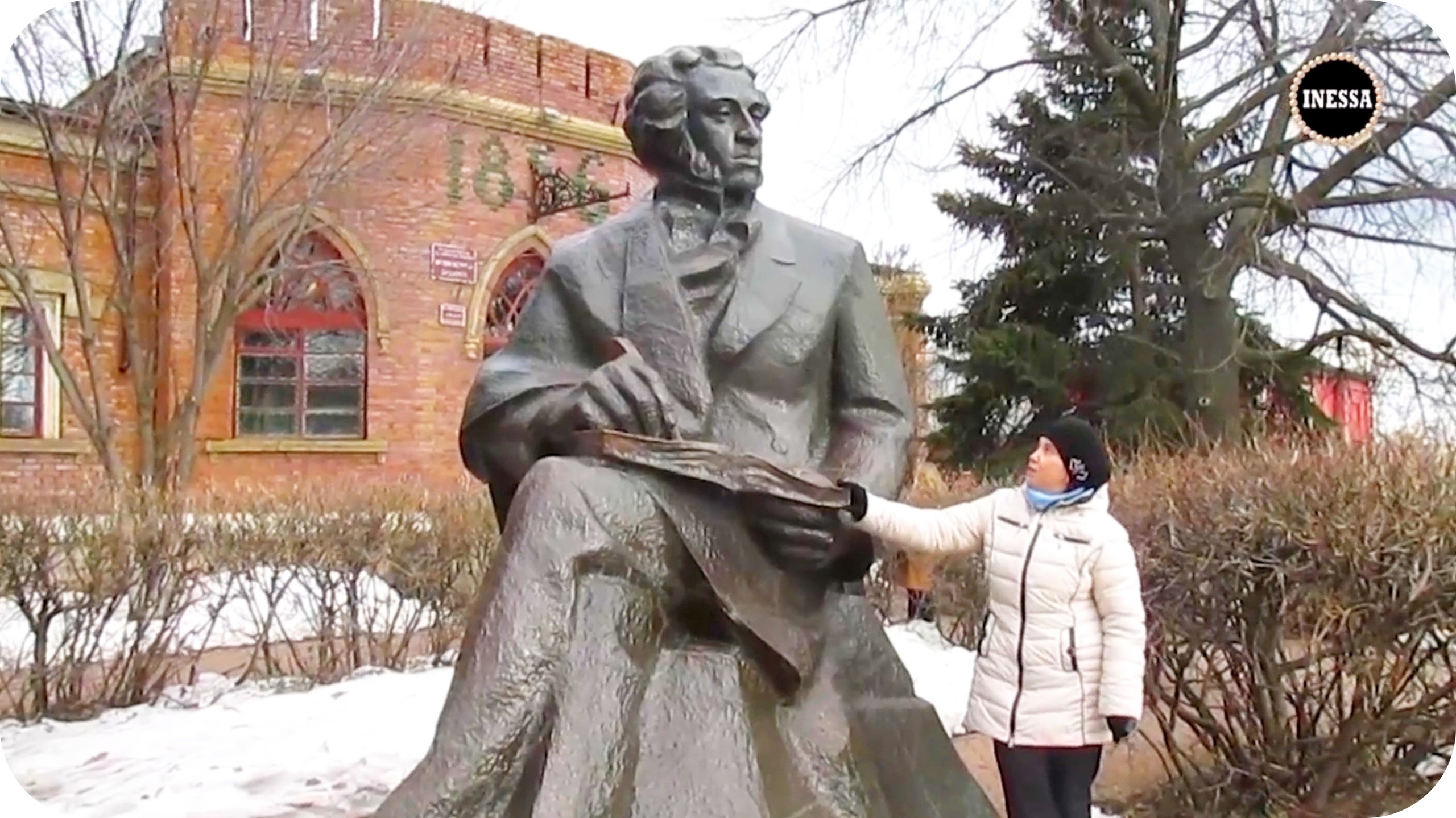 Прогулка по Оренбургу. Из Европы в Азию!  Мое первое видео - знакомство со зрителями.