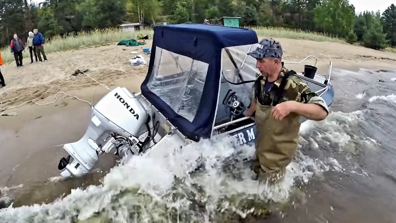 Ладожская кругосветка часть 6, спасение катера Buster M Pro, Live, утонул катер