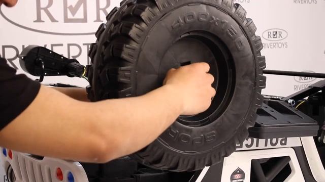 Детский электромобиль RiverToys A004AA-A (сборка)