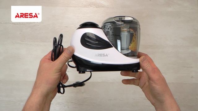 Распаковка кухонного комбайна / Unpacking of food processer ARESA AR-1706