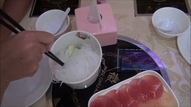 ТАЙСКИЕ СУКИ В ПАТТАЙЕ / Pattaya Garden Hotel (15 часть)