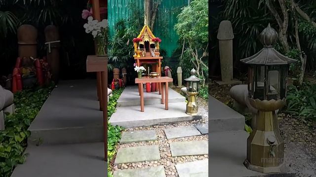 бангкок. алтарь плодородия tuptime. парки