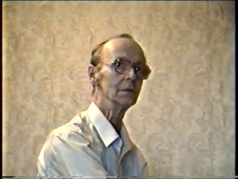 "Снился мне сад" (запись 1995 г.). Исполняет Лолий Шолпо (1928–2005).