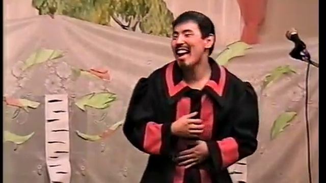 Ойуунскайга аналлаах киэhэ 21 11 2003