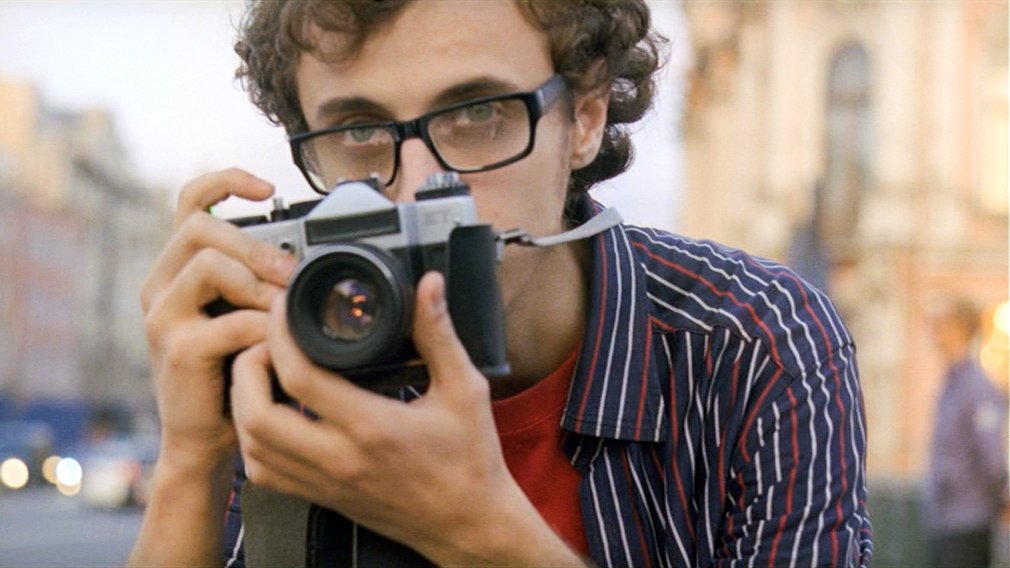 Картонные цветы (реж. Сергей Педан, 2013)