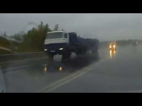 2 трупа 3 пострадавших в ДТП под Сургутом