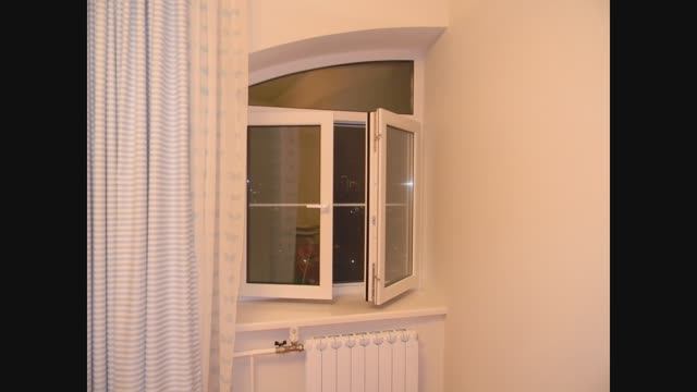 Переделка окна из одной створки в две