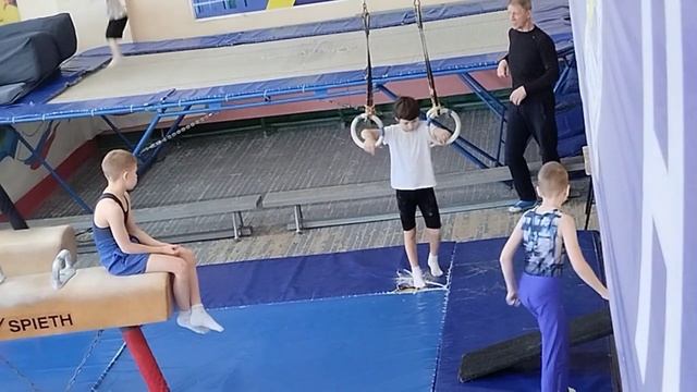 2.03.2023 Утренняя тренировка в ФОК " Торпедо"перед второй сменой в губернаторском инженерном лицее