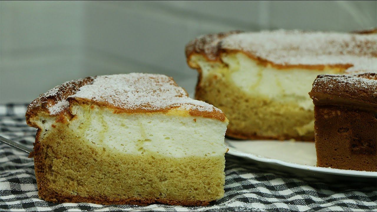 Обалденный двухслойный бисквитный пирог. И торта не надо