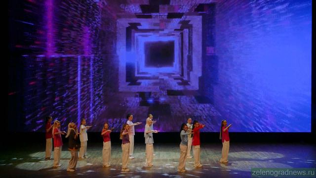 Концерт "На расстоянии вытянутой руки" ансамбля эстрадного танца "Галас"