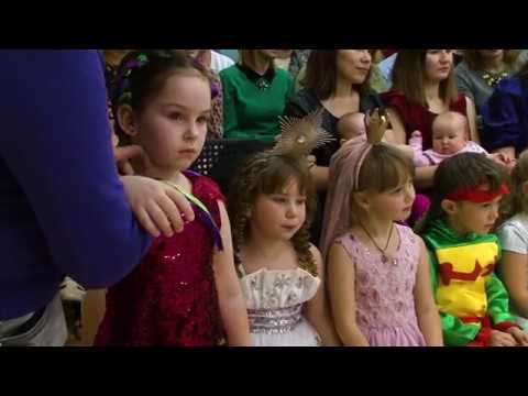 Новогодний утренник 2019 Лучики 20 сад