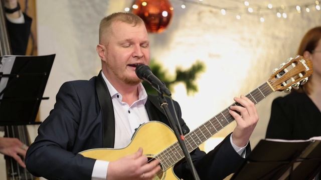 Grand Positive - «Среди пампасов» (муз. А.Зацепина, сл. Л.Дербенёва) из к/ф Двенадцать стульев