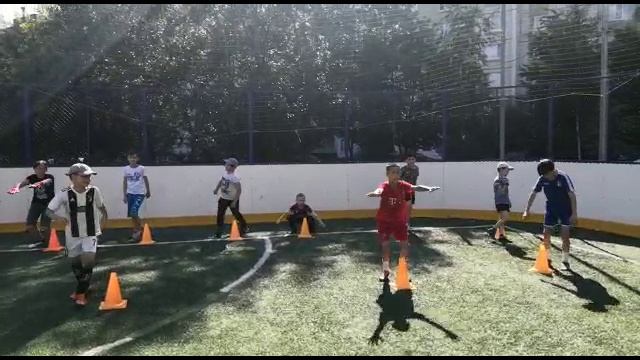 блок 1 СФП 
лесенка приседания (от 1 до 10 и обратно)