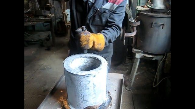 Заливка баббитом вкладышей МОП