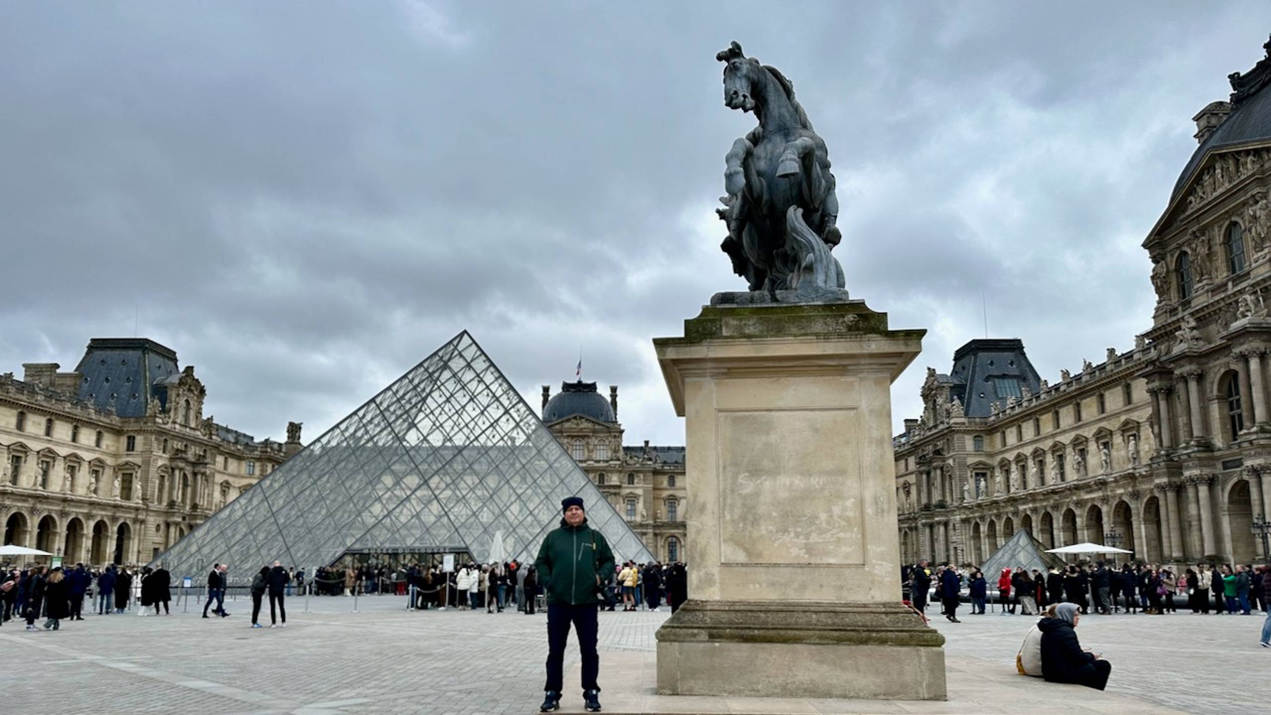 Показываю топовые шедевры Лувра, не пропустите!