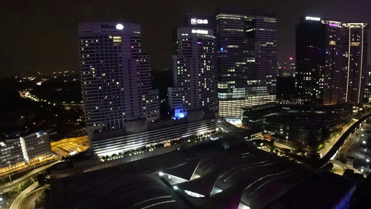 Ночной вид с отеля  Алофт в Куала Лумпуре