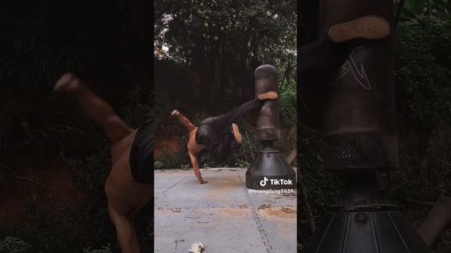 ad32baaf5d81fd59d2a719b4b44c4747