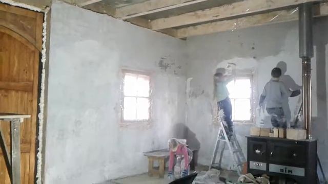 Окончина внутрения штукатурка казачей хаты вРождествено,4 янв. 2018 г.