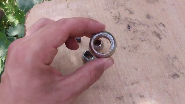 Что внутри крана и, что закрывает воду в кране, для тех кто не знает...