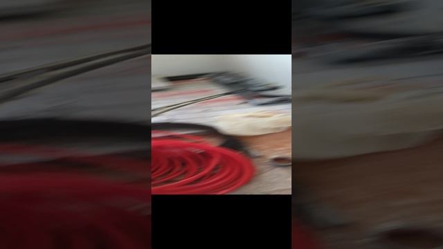 Тот кто не работает,тот не ошибается.