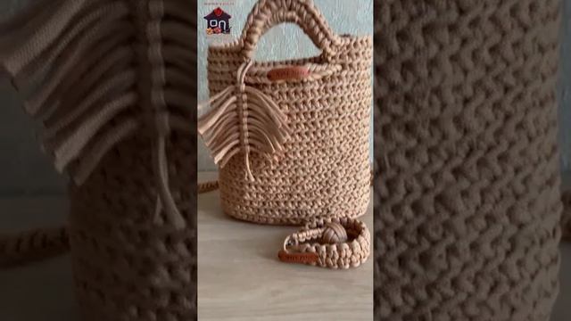 Браслет и сумочка вместе всегда -  ведь этот комплект всегда красота