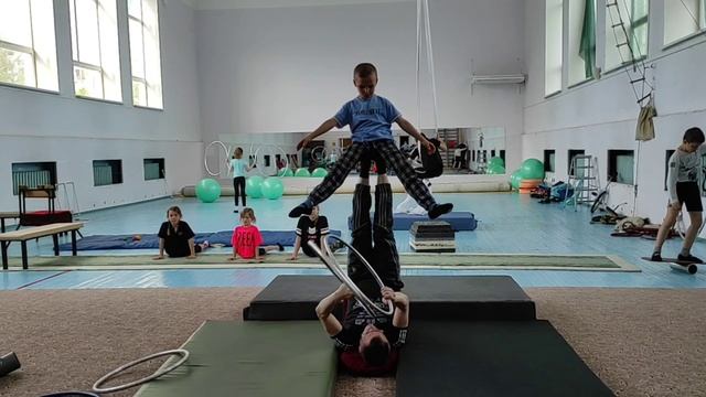 Репетиции, начало. Синтез жанров.