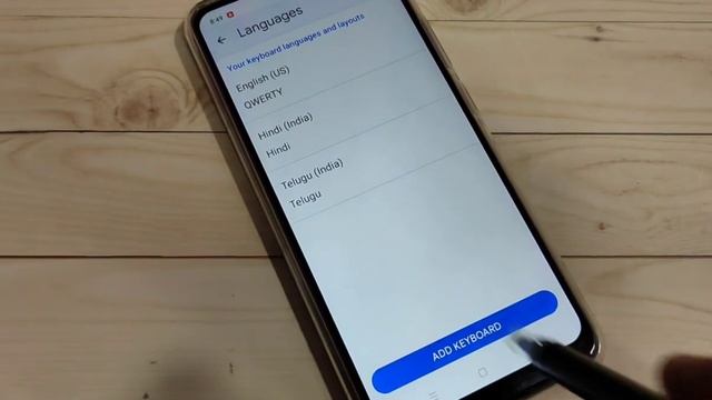 Как изменить язык клавиатуры на телефоне Realme C 25 Y