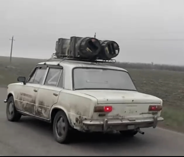 ПТУР NLAW и Джавелин -  На даче всё сгодится.