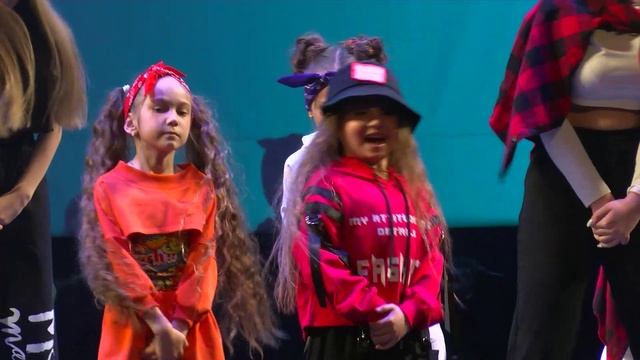 Action Crew и LaLa-Band - Зов улиц