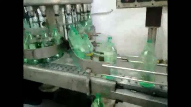 41/Розлив уксуса производительность 300 бутчас. Машина вакуумного розлива переделанная под ПЭТ