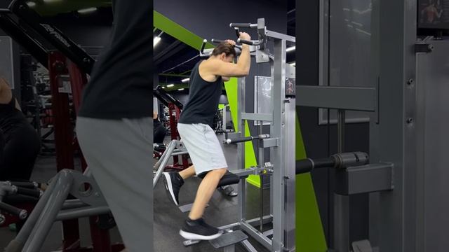 Подтягивание в гравитроне