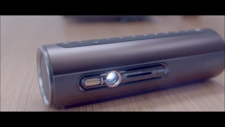 Карманный 3 D проектор Jmgo P1!Smart TV диагональю до 180 дюймов у тебя в кармане!