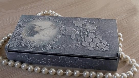 Декор шкатулки - купюрницы. Имитация серебра