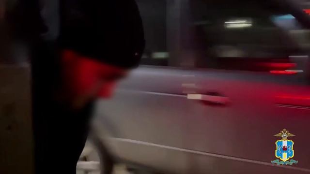 «Ваш родственник попал в беду!»: в Ростовской области полицейские задержали координатора курьеров