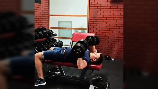 Кирпичев Николай Алексеевич - тренер по спорту и фитнесу - видеопрезентация #ассоциациярепетиторов