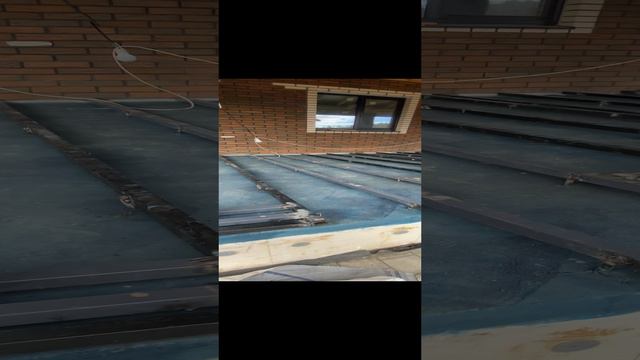 Металлический каркас для укладки доски ДПК готов.