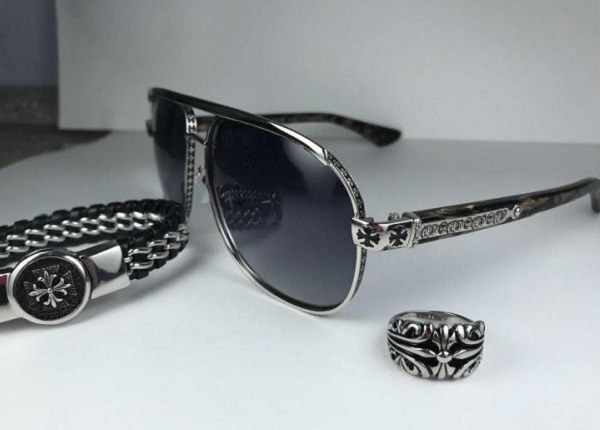 Эксклюзивная готика Chrome Hearts