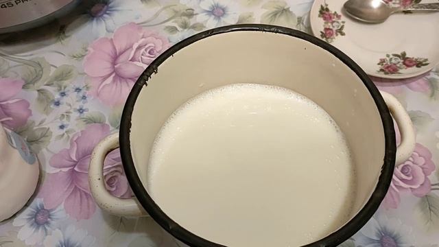 Мацони . Как закрасить мацони в домашних условиях  (Домашний йогурт)..mp4