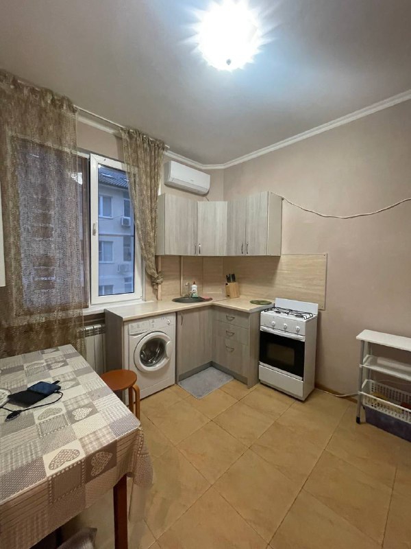 Квартира в Геленджике цена 6.7 млн.р. на ул.Майской, Магилат. Квартиры в Геленджике без лишних слов.