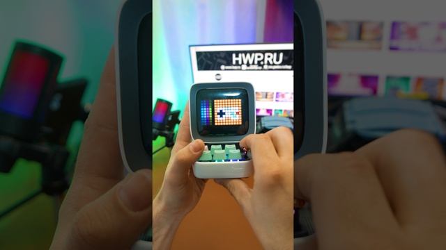 ЧТО ТЫ ТАКОЕ? Bluetooth колонка + ИГРОВАЯ ПРИСТАВКА + Retro Pixel Art = Divoom Ditoo Plus