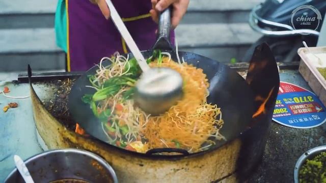 Chinese Street Food -Collection of the best egg fried noodles , the best wok skills
