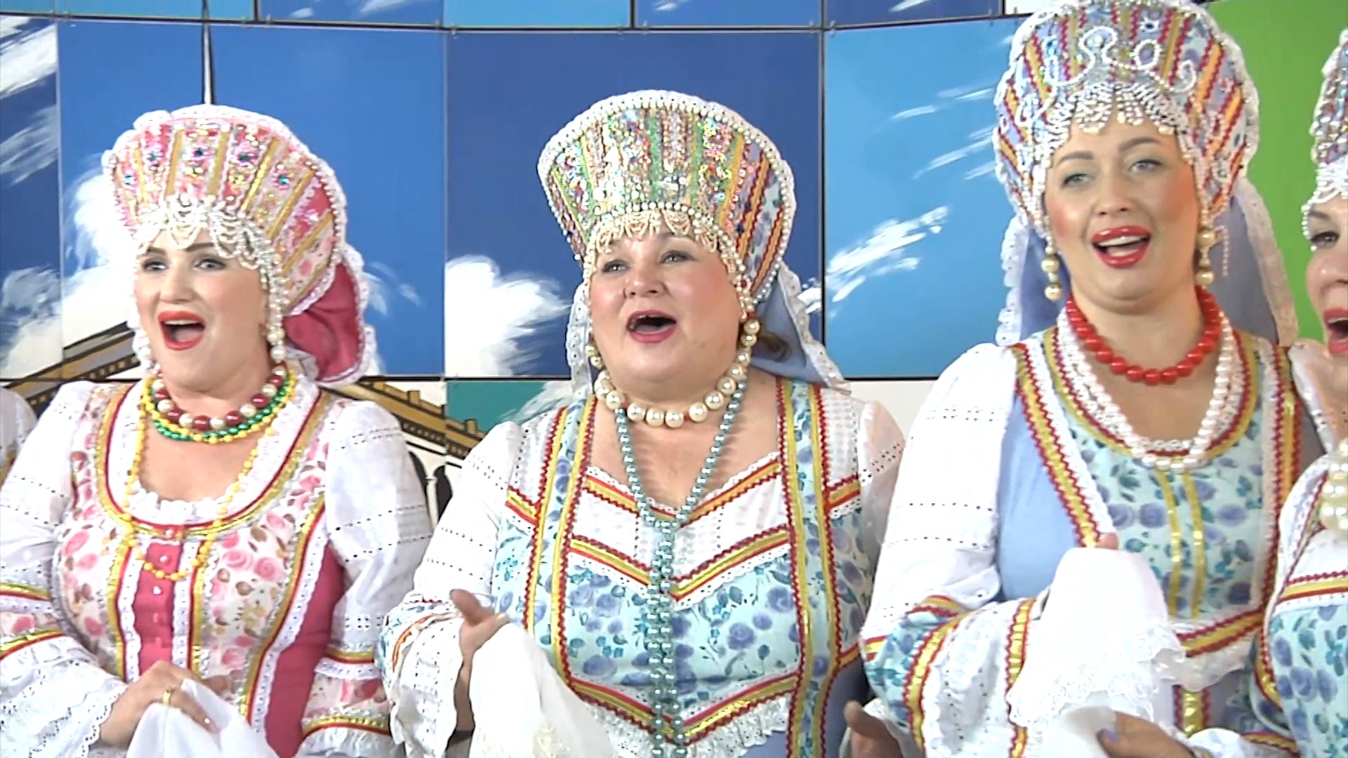 Сольфеджио: Сосновские девчата – «Посею лебеду на берегу»