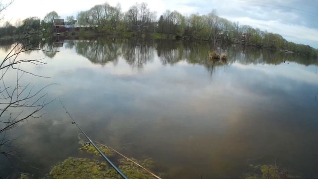 Рыбалка.  Ловля щуки на спиннинг весной! Рыбалка в Подмосковье! Продожение!