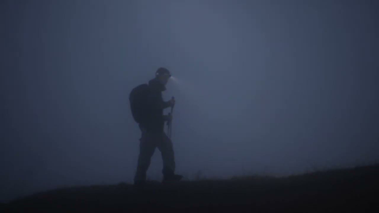 Налобный фонарь NITECORE HC65 UHE