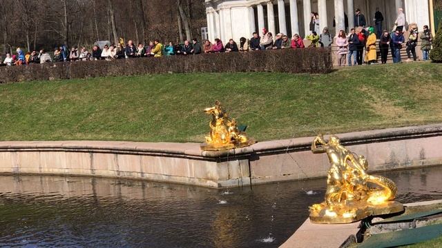 В ГМЗ «Петергоф» состоялось  открытие долгожданного летнего сезона 2022: ожидание пуска фонтанов.